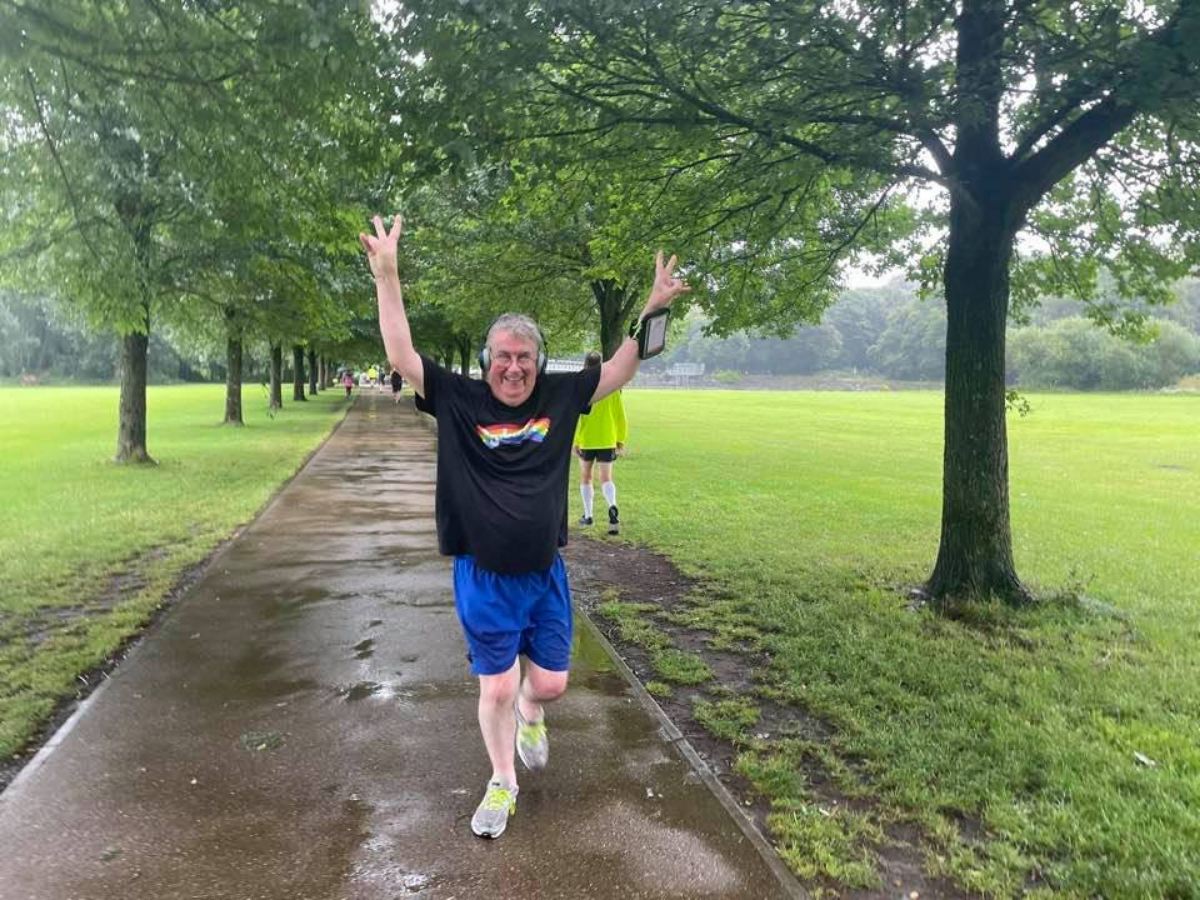 How this Pontarddulais Priest became the Running Reverend | Sport Wales